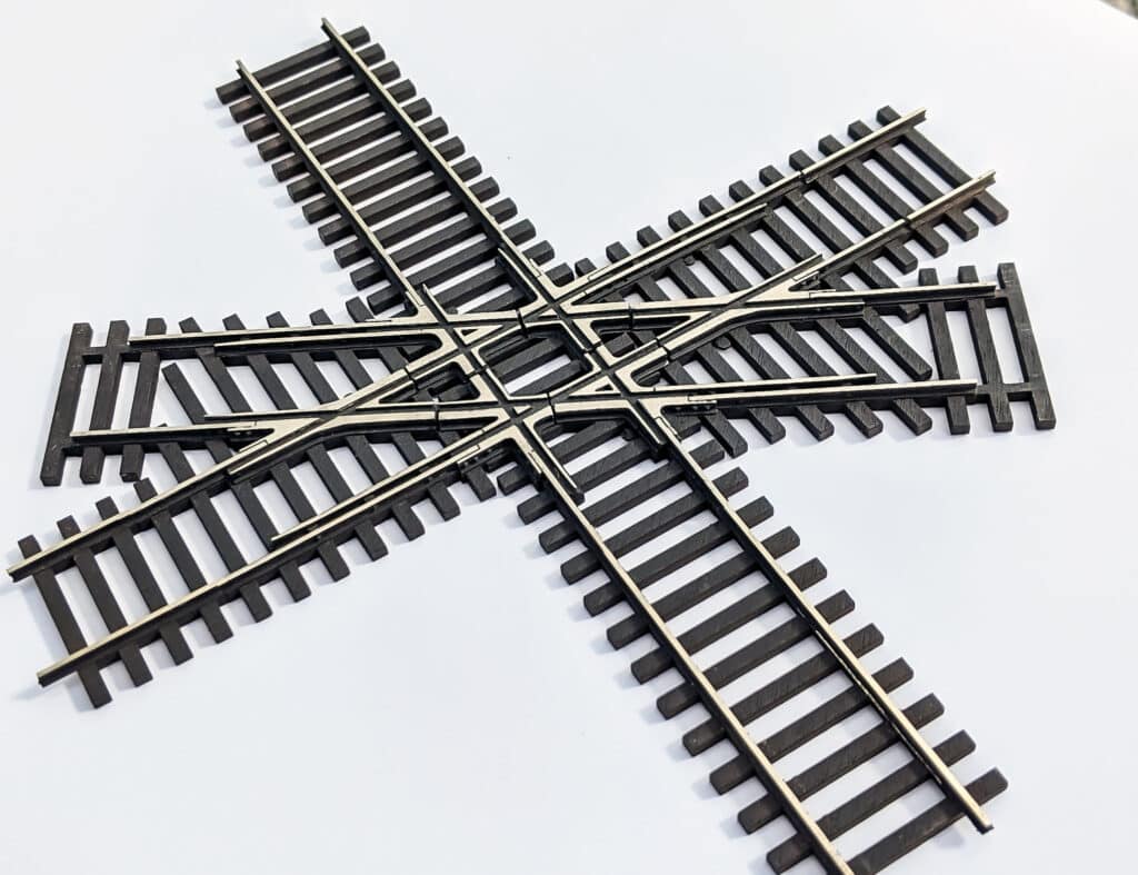 Diamond Line HO Scale, Code 83 Triple Crossing